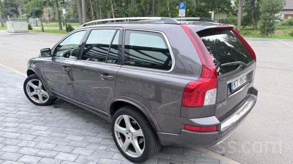 Brown Volvo XC90 2007 in Ogre, with an engine capacity of 2.40 L and mileage of 350 thousand km for 4700 €, photo 3 on AUTOMOTO.COM.LV