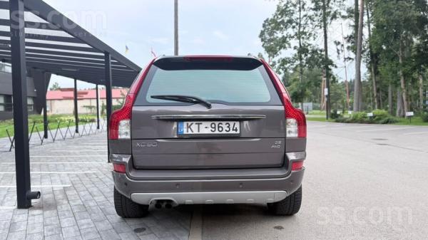 Brown Volvo XC90 2007 in Ogre, with an engine capacity of 2.40 L and mileage of 350 thousand km for 4700 €, photo 5 on AUTOMOTO.COM.LV