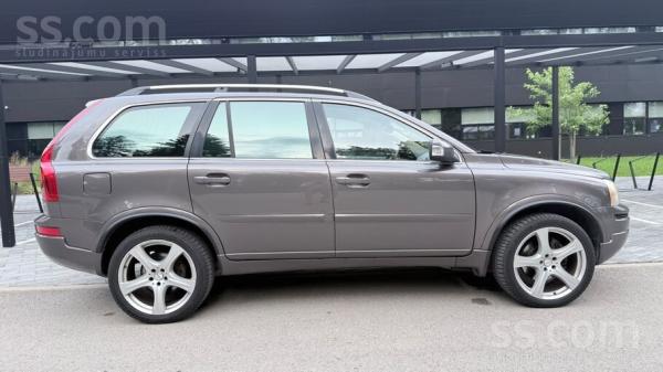 Brown Volvo XC90 2007 in Ogre, with an engine capacity of 2.40 L and mileage of 350 thousand km for 4700 €, photo 6 on AUTOMOTO.COM.LV