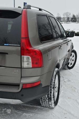 Brown Volvo XC90 2008 in Raseiniai, with an engine capacity of 2.40 L and mileage of 263 thousand km for 7299 €, photo 5 on AUTOMOTO.COM.LV