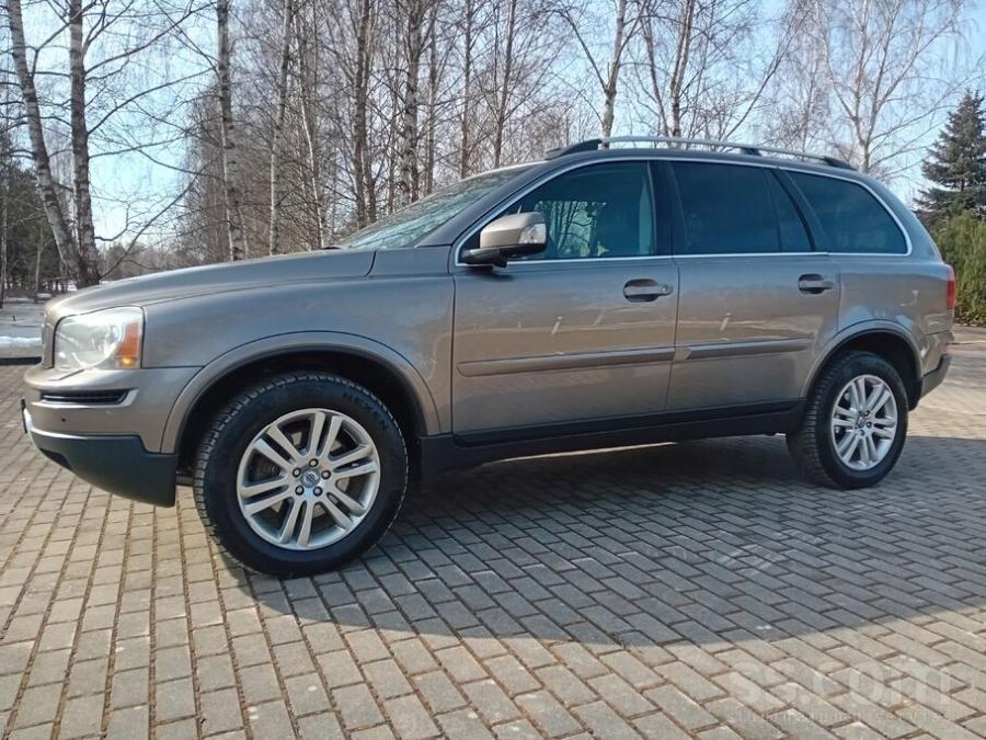 Brūns Volvo XC90 2008 Jelgava, ar dzinēja tilpumu 2.40 L un nobraukumu 308 tūkst. km par 7210 €, foto 5 vietnē AUTOMOTO.COM.LV
