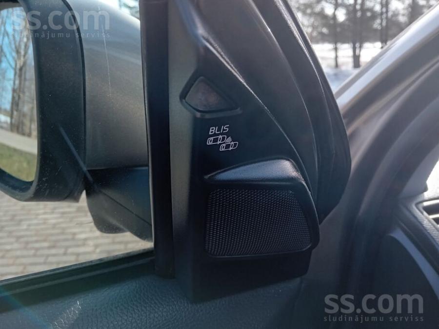 Brūns Volvo XC90 2008 Jelgava, ar dzinēja tilpumu 2.40 L un nobraukumu 308 tūkst. km par 7210 €, foto 13 vietnē AUTOMOTO.COM.LV
