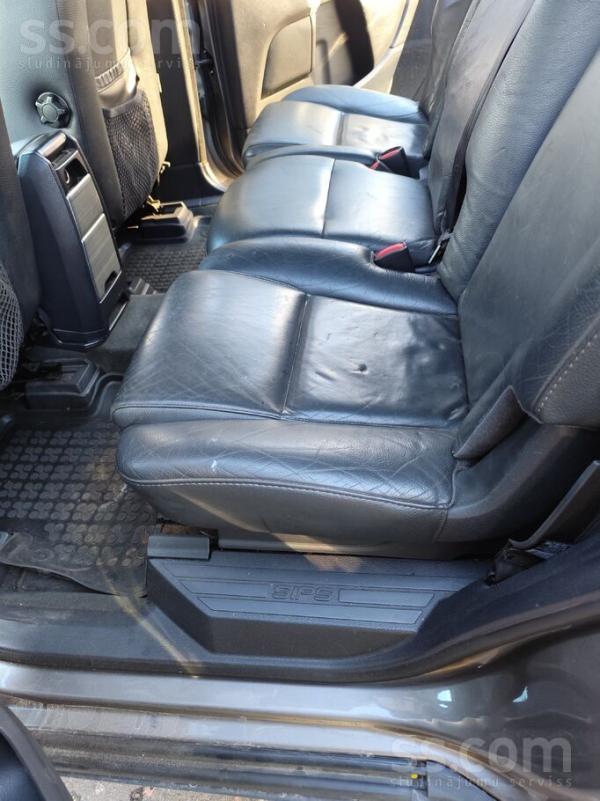 Brūns Volvo XC90 2008 Rīga, ar dzinēja tilpumu 2.40 L un nobraukumu 382 tūkst. km par 4900 €, foto 10 vietnē AUTOMOTO.COM.LV