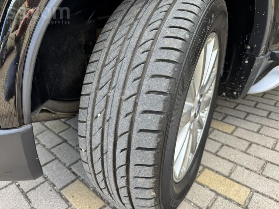 Brūns Volvo XC90 2008 Talsi, ar dzinēja tilpumu 2.40 L un nobraukumu 242 tūkst. km par 6800 €, foto 19 vietnē AUTOMOTO.COM.LV