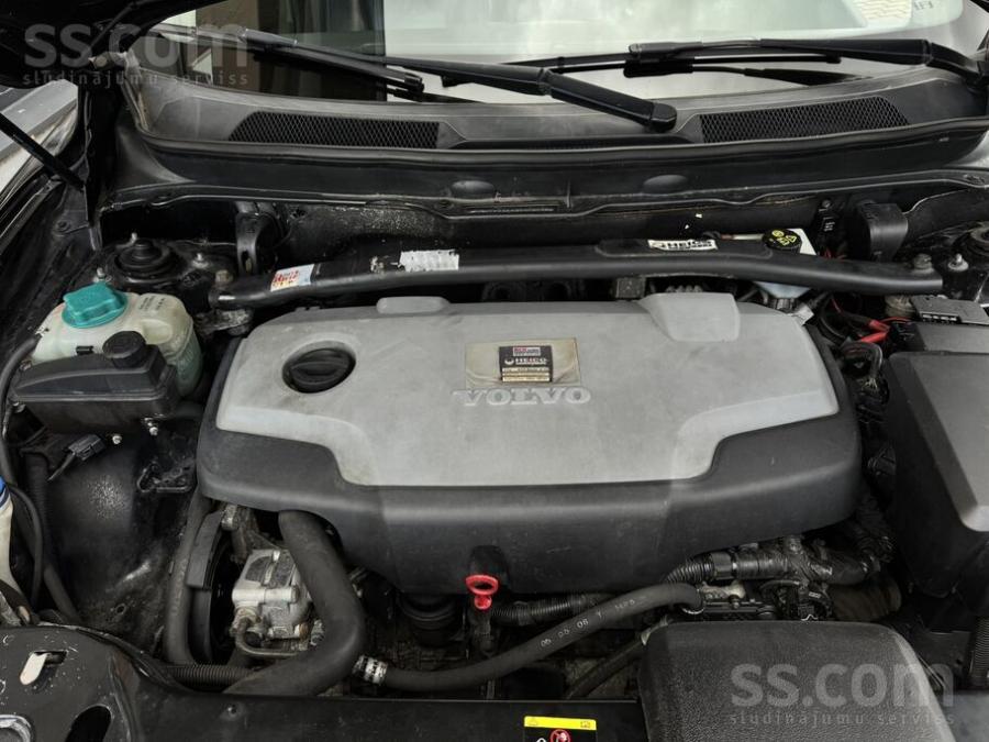 Brūns Volvo XC90 2008 Talsi, ar dzinēja tilpumu 2.40 L un nobraukumu 242 tūkst. km par 6800 €, foto 20 vietnē AUTOMOTO.COM.LV
