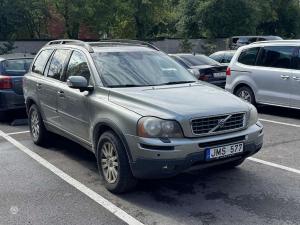 Brown Volvo XC90 2008 in Klaipeda, with an engine capacity of 3.20 L and mileage of 258 thousand km for 1999 €, photo 3 on AUTOMOTO.COM.LV