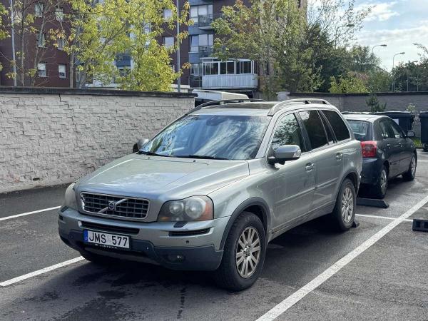 Brūns Volvo XC90 2008 Klaipėda, ar dzinēja tilpumu 3.20 L un nobraukumu 258 tūkst. km par 1999 €, foto 4 vietnē AUTOMOTO.COM.LV