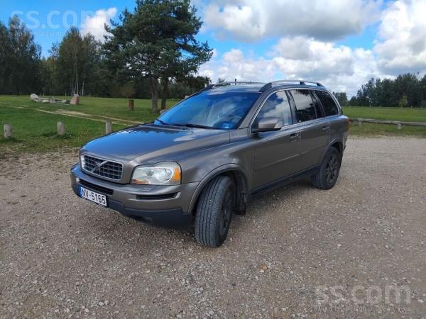 Volvo XC90 2008 in Riga on AUTOMOTO.COM.LV Brown Volvo XC90 2008 in Riga, with an engine capacity of 2.40 L and mileage of 392 thousand km for 4000 €, photo 1 on AUTOMOTO.COM.LV