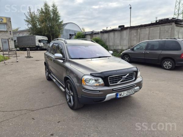 Коричневый Вольво ХС90 2008 в Рига, объемом двигателя 2.40 л и пробегом 382 тыс. км за 6990 €, фото 3 на AUTOMOTO.COM.LV