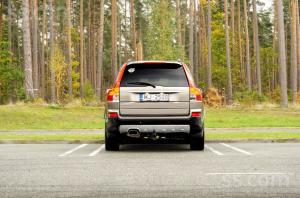 Brūns Volvo XC90 2008 Rīga, ar dzinēja tilpumu 2.40 L un nobraukumu 382 tūkst. km par 6990 €, foto 8 vietnē AUTOMOTO.COM.LV