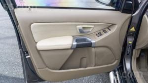 Brūns Volvo XC90 2008 Rīga, ar dzinēja tilpumu 2.40 L un nobraukumu 382 tūkst. km par 6990 €, foto 26 vietnē AUTOMOTO.COM.LV