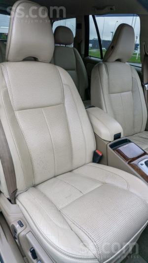 Brūns Volvo XC90 2008 Rīga, ar dzinēja tilpumu 2.40 L un nobraukumu 382 tūkst. km par 6990 €, foto 28 vietnē AUTOMOTO.COM.LV