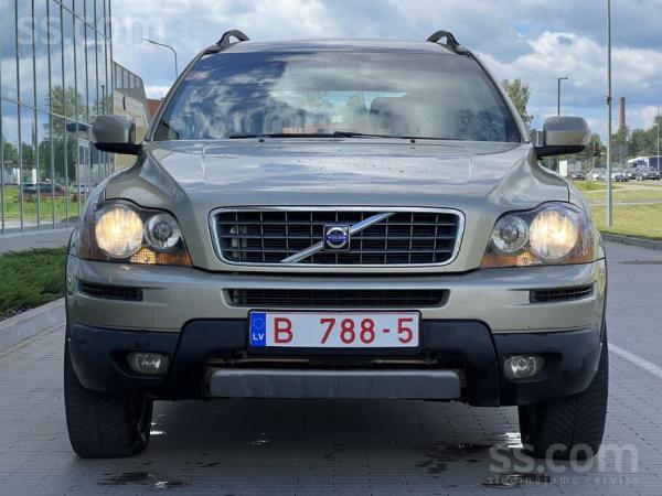 Brūns Volvo XC90 2009 Rēzekne, ar dzinēja tilpumu 2.40 L un nobraukumu 0 tūkst. km par 8495 €, foto 1 vietnē AUTOMOTO.COM.LV