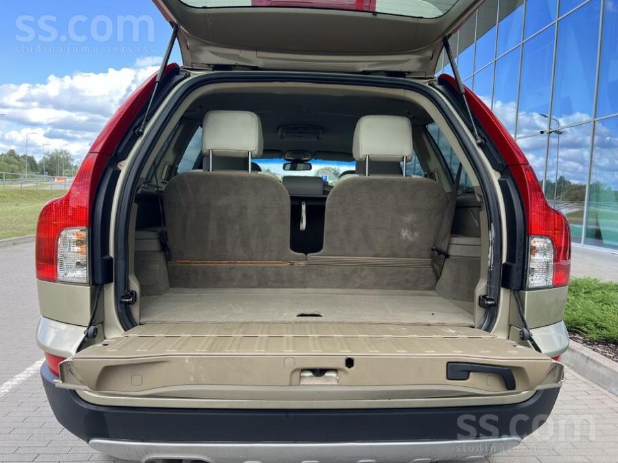 Brūns Volvo XC90 2009 Rēzekne, ar dzinēja tilpumu 2.40 L un nobraukumu 0 tūkst. km par 8495 €, foto 16 vietnē AUTOMOTO.COM.LV