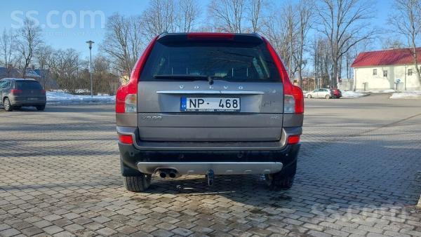 Brūns Volvo XC90 2009 Alūksne, ar dzinēja tilpumu 2.40 L un nobraukumu 0 tūkst. km par 4700 €, foto 7 vietnē AUTOMOTO.COM.LV
