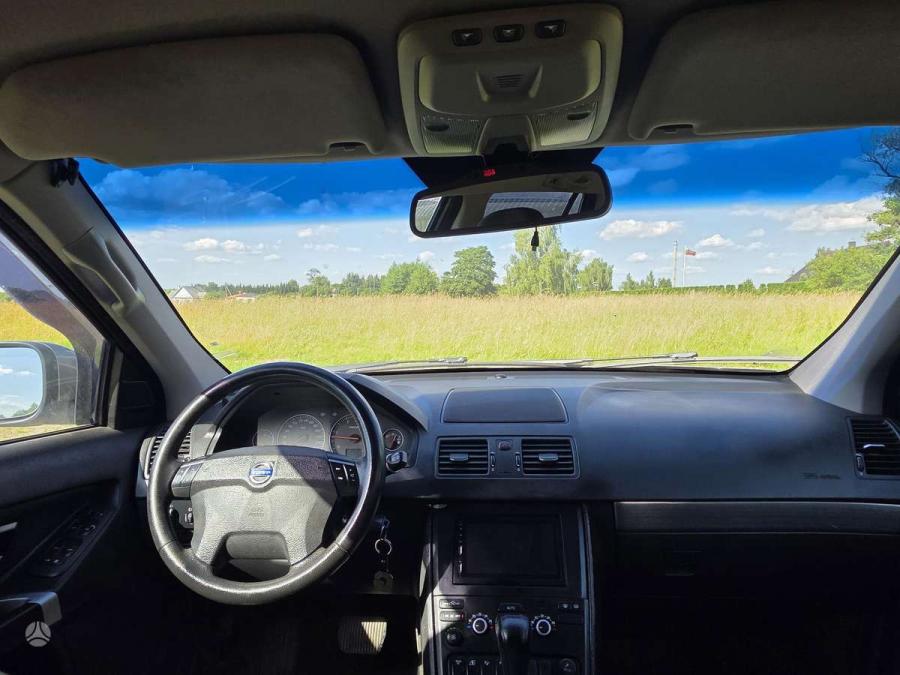 Brūns Volvo XC90 2009 Kaišiadorys, ar dzinēja tilpumu 2.40 L un nobraukumu 307 tūkst. km par 5800 €, foto 3 vietnē AUTOMOTO.COM.LV