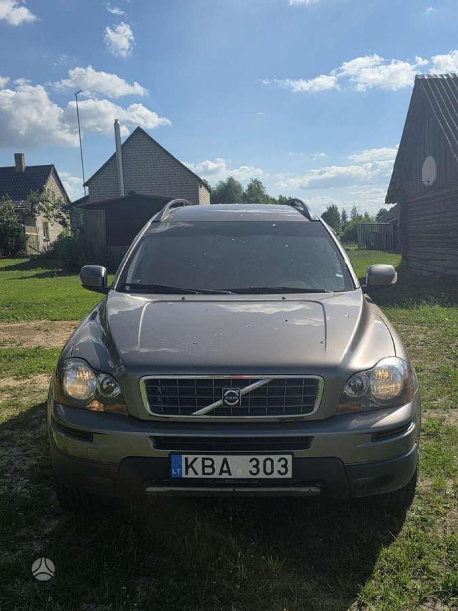 Brūns Volvo XC90 2009 Kaišiadorys, ar dzinēja tilpumu 2.40 L un nobraukumu 307 tūkst. km par 5800 €, foto 6 vietnē AUTOMOTO.COM.LV