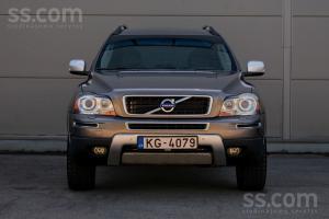 Brūns Volvo XC90 2010 Rīga, ar dzinēja tilpumu 2.40 L un nobraukumu 0 tūkst. km par 9452 €, foto 2 vietnē AUTOMOTO.COM.LV