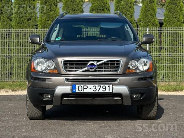 Brown Volvo XC90 2010 in Jelgava, with an engine capacity of 2.40 L and mileage of 0 thousand km for 8490 €, photo 2 on AUTOMOTO.COM.LV