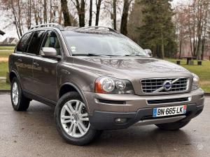 Brown Volvo XC90 2011 in Raseiniai, with an engine capacity of 2.40 L and mileage of 346 thousand km for 8700 €, photo 4 on AUTOMOTO.COM.LV