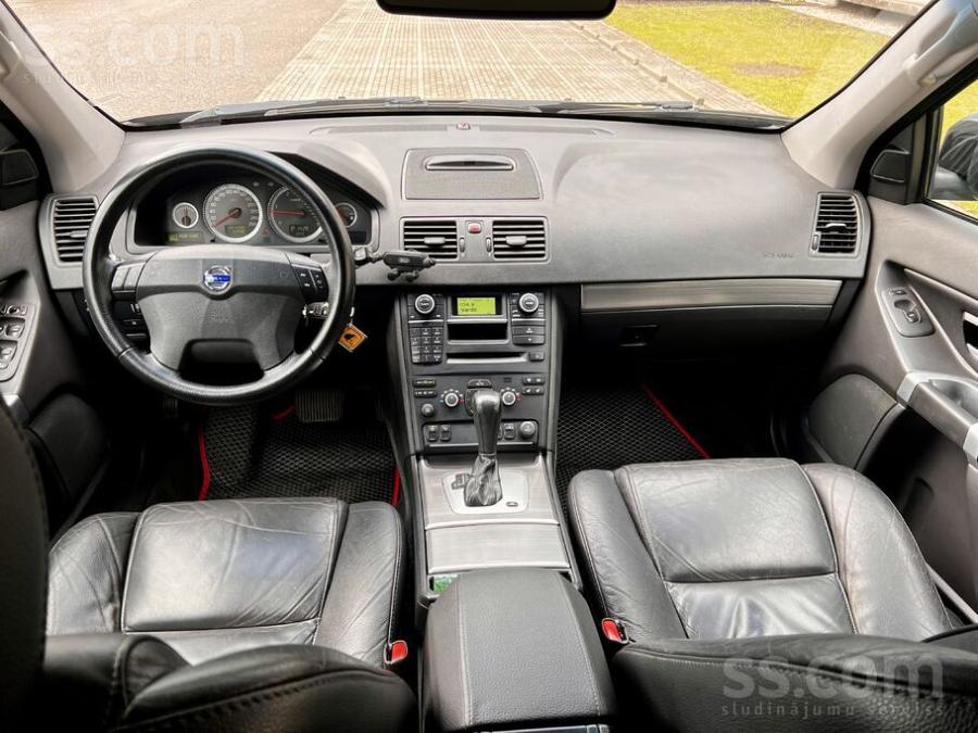 Brūns Volvo XC90 2011 Rīga, ar dzinēja tilpumu 2.40 L un nobraukumu 283 tūkst. km par 8650 €, foto 19 vietnē AUTOMOTO.COM.LV