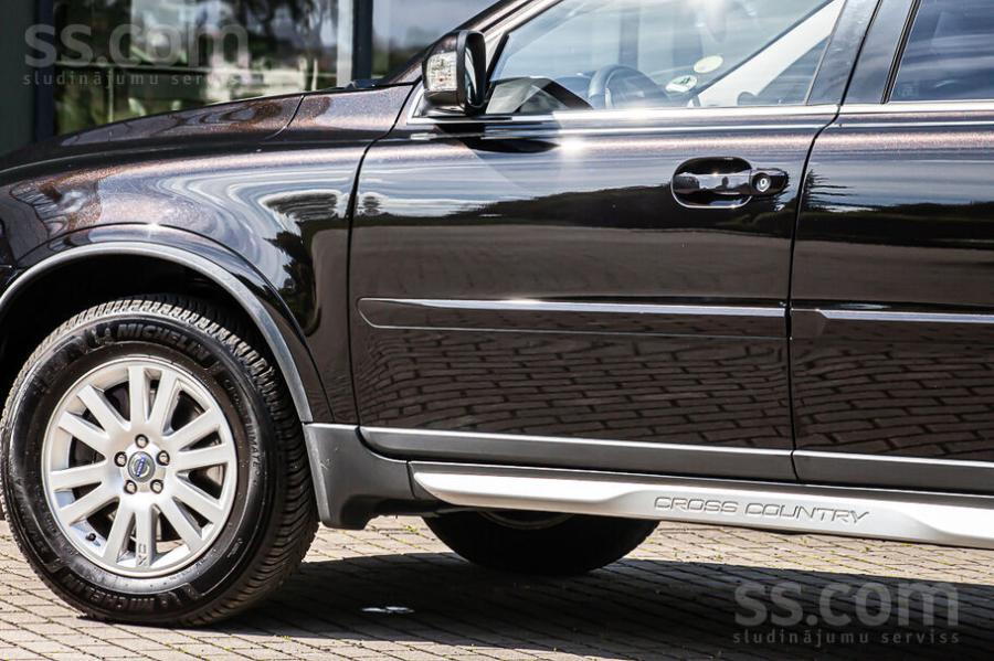 Brūns Volvo XC90 2011 Tukums, ar dzinēja tilpumu 2.40 L un nobraukumu 0 tūkst. km par 9490 €, foto 10 vietnē AUTOMOTO.COM.LV