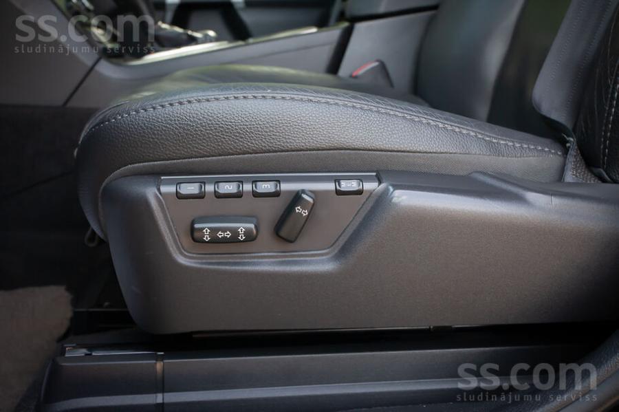 Brūns Volvo XC90 2011 Tukums, ar dzinēja tilpumu 2.40 L un nobraukumu 0 tūkst. km par 9490 €, foto 15 vietnē AUTOMOTO.COM.LV