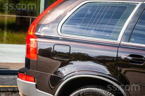 Brūns Volvo XC90 2011 Tukums, ar dzinēja tilpumu 2.40 L un nobraukumu 0 tūkst. km par 9490 €, foto 3 vietnē AUTOMOTO.COM.LV
