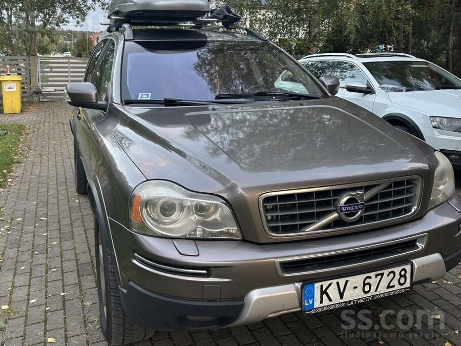 Brūns Volvo XC90 2011 Rīga, ar dzinēja tilpumu 2.40 L un nobraukumu 320 tūkst. km par 8550 €, foto 1 vietnē AUTOMOTO.COM.LV