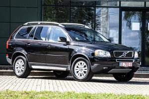Brown Volvo XC90 2011 in Tukums, with an engine capacity of 2.40 L and mileage of 360 thousand km for 9490 €, photo 8 on AUTOMOTO.COM.LV