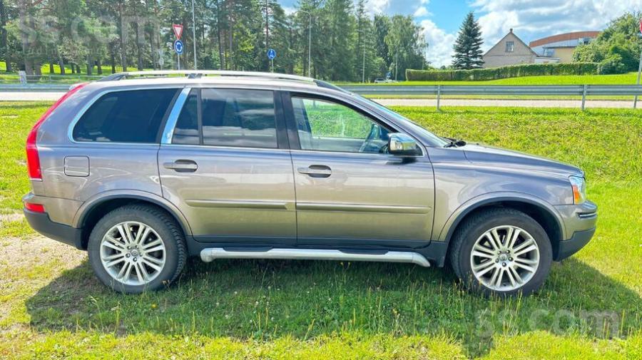 Brūns Volvo XC90 2011 Madona, ar dzinēja tilpumu 2.40 L un nobraukumu 335 tūkst. km par 8300 €, foto 5 vietnē AUTOMOTO.COM.LV