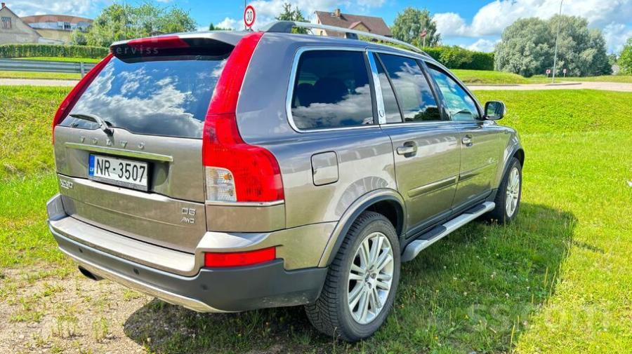 Brūns Volvo XC90 2011 Madona, ar dzinēja tilpumu 2.40 L un nobraukumu 335 tūkst. km par 8300 €, foto 6 vietnē AUTOMOTO.COM.LV