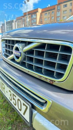 Brūns Volvo XC90 2011 Madona, ar dzinēja tilpumu 2.40 L un nobraukumu 335 tūkst. km par 8300 €, foto 10 vietnē AUTOMOTO.COM.LV