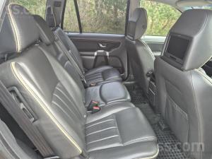 Brown Volvo XC90 2011 in Talsi, with an engine capacity of 2.40 L and mileage of 222 thousand km for 9200 €, photo 15 on AUTOMOTO.COM.LV