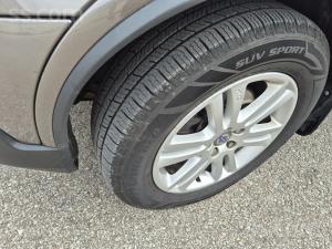 Brown Volvo XC90 2011 in Talsi, with an engine capacity of 2.40 L and mileage of 222 thousand km for 9200 €, photo 18 on AUTOMOTO.COM.LV