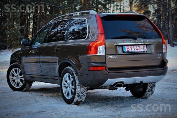 Brūns Volvo XC90 2012 Rīga, ar dzinēja tilpumu 2.40 L un nobraukumu 270 tūkst. km par 12900 €, foto 4 vietnē AUTOMOTO.COM.LV