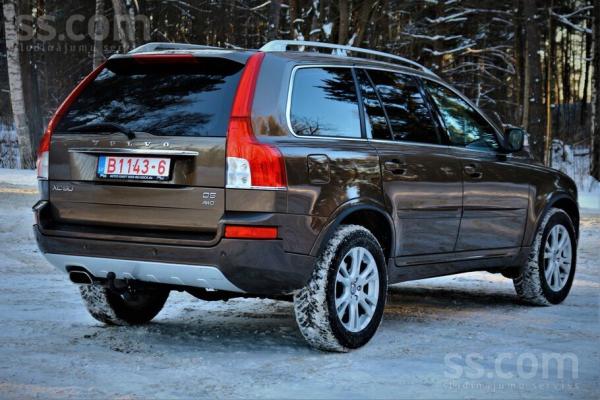 Brūns Volvo XC90 2012 Rīga, ar dzinēja tilpumu 2.40 L un nobraukumu 270 tūkst. km par 12900 €, foto 7 vietnē AUTOMOTO.COM.LV