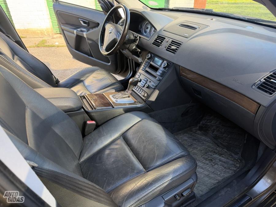Brūns Volvo XC90 2012 Klaipėda, ar dzinēja tilpumu 3.20 L un nobraukumu 217 tūkst. km par 5200 €, foto 6 vietnē AUTOMOTO.COM.LV