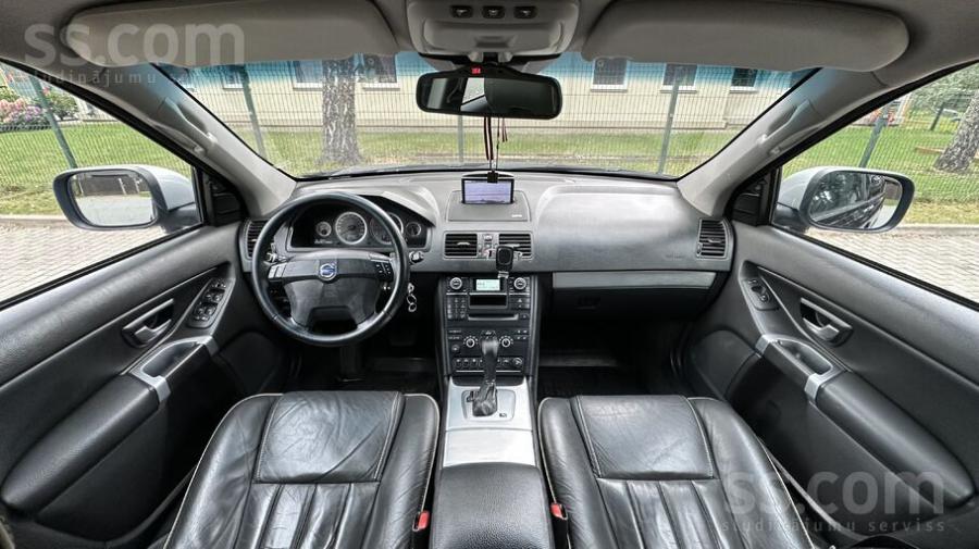 Brūns Volvo XC90 2012 Rīga, ar dzinēja tilpumu 2.40 L un nobraukumu 361 tūkst. km par 11950 €, foto 12 vietnē AUTOMOTO.COM.LV