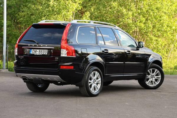 Brūns Volvo XC90 2012 Jelgava, ar dzinēja tilpumu 2.40 L un nobraukumu 367 tūkst. km par 10990 €, foto 4 vietnē AUTOMOTO.COM.LV