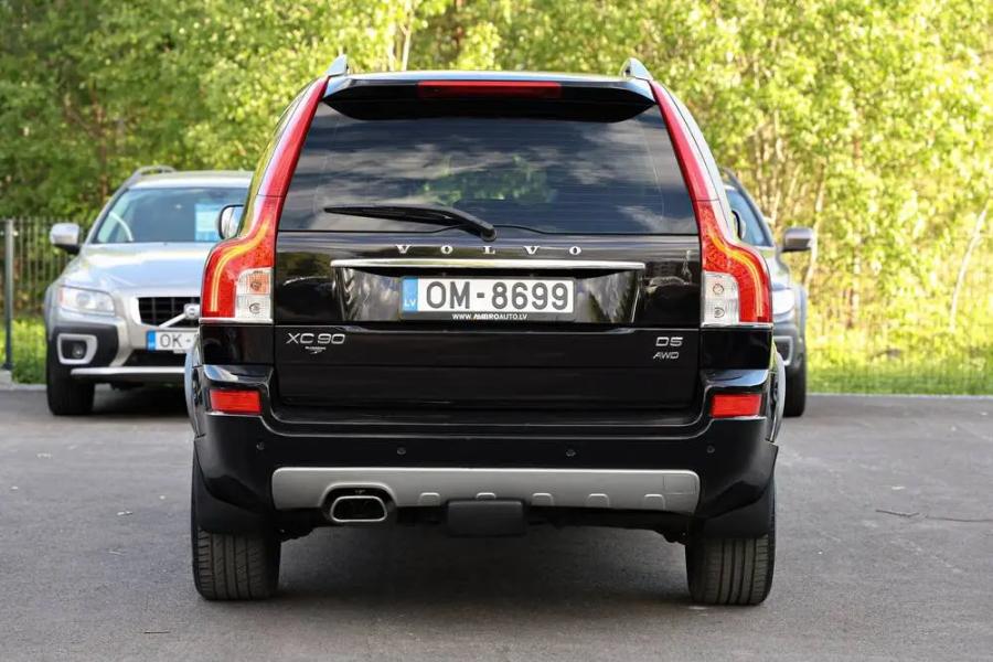 Brūns Volvo XC90 2012 Jelgava, ar dzinēja tilpumu 2.40 L un nobraukumu 367 tūkst. km par 10990 €, foto 6 vietnē AUTOMOTO.COM.LV
