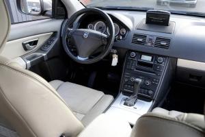 Brūns Volvo XC90 2012 Jelgava, ar dzinēja tilpumu 2.40 L un nobraukumu 367 tūkst. km par 10990 €, foto 16 vietnē AUTOMOTO.COM.LV