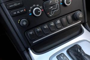 Brūns Volvo XC90 2012 Jelgava, ar dzinēja tilpumu 2.40 L un nobraukumu 367 tūkst. km par 10990 €, foto 22 vietnē AUTOMOTO.COM.LV
