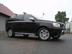 Brown Volvo XC90 2012 in Sigulda, with an engine capacity of 2.40 L and mileage of 361 thousand km for 10850 €, photo 3 on AUTOMOTO.COM.LV