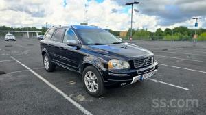 Brown Volvo XC90 2012 in Riga, with an engine capacity of 2.40 L and mileage of 322 thousand km for 12000 €, photo 12 on AUTOMOTO.COM.LV