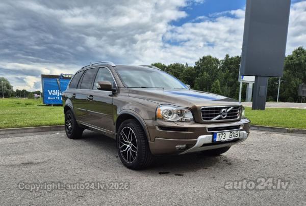 Brown Volvo XC90 2012 in Tallinn, with an engine capacity of 2.40 L and mileage of 199 thousand km for 13900 €, photo 3 on AUTOMOTO.COM.LV