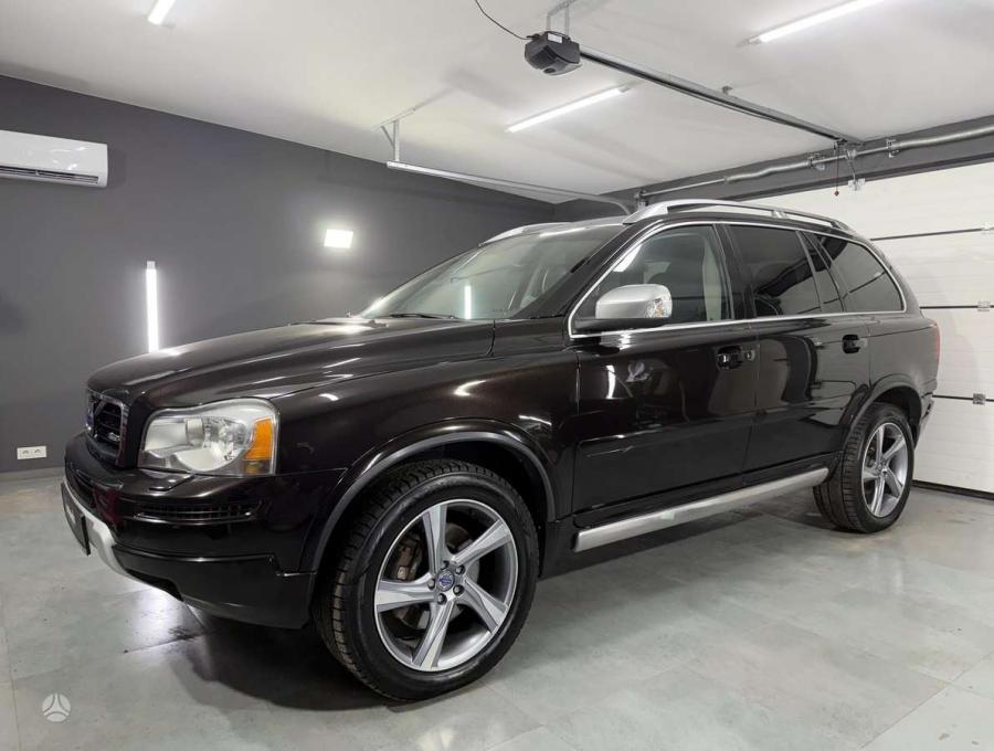 Brūns Volvo XC90 2012 Utena, ar dzinēja tilpumu 2.40 L un nobraukumu 263 tūkst. km par 12950 €, foto 1 vietnē AUTOMOTO.COM.LV