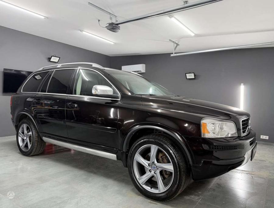 Brūns Volvo XC90 2012 Utena, ar dzinēja tilpumu 2.40 L un nobraukumu 263 tūkst. km par 12950 €, foto 4 vietnē AUTOMOTO.COM.LV