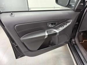 Brūns Volvo XC90 2012 Utena, ar dzinēja tilpumu 2.40 L un nobraukumu 263 tūkst. km par 12950 €, foto 25 vietnē AUTOMOTO.COM.LV
