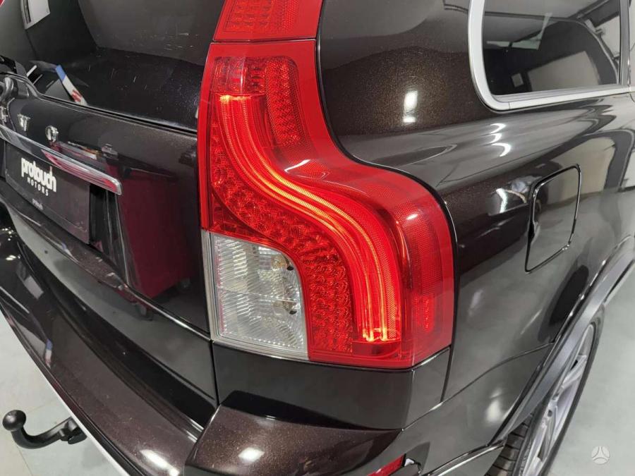 Brūns Volvo XC90 2012 Utena, ar dzinēja tilpumu 2.40 L un nobraukumu 263 tūkst. km par 12950 €, foto 45 vietnē AUTOMOTO.COM.LV